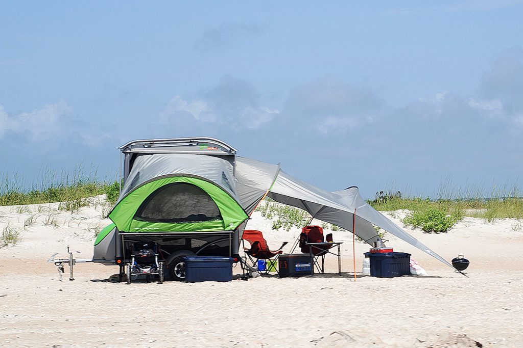 Camping in a trailer tent | ACSI Eurocampings Blog